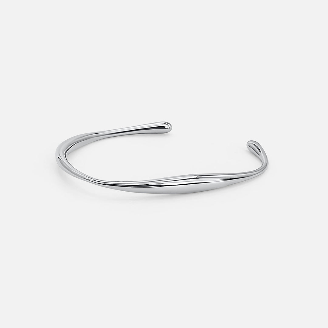Curved Bracelet – SAEGE
